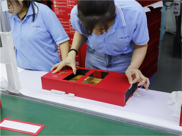 Paper Box Manufacturer - East Color Printing & Packaging